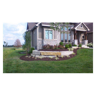 Front Foundation Planting and Retaining Wall - Traditional - Landscape ...