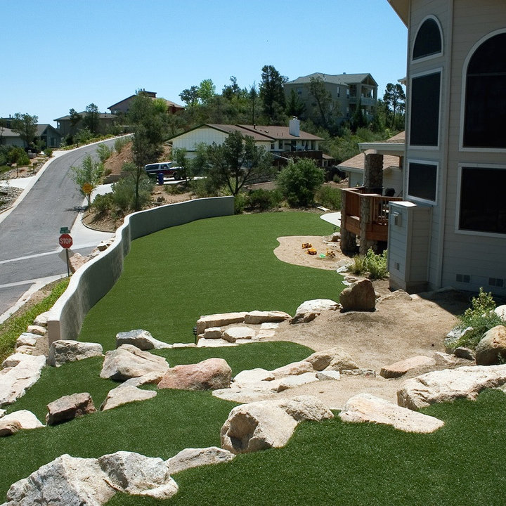 Artificial Grass And Rock Front Yard - Photos & Ideas | Houzz