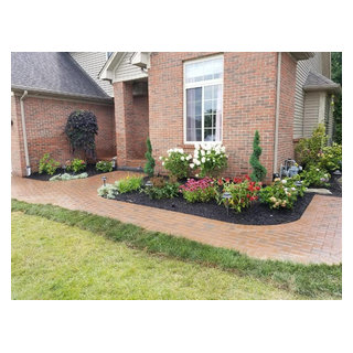 Front Yard Landscaping & Walkway - Craftsman - Landscape - Detroit - by ...