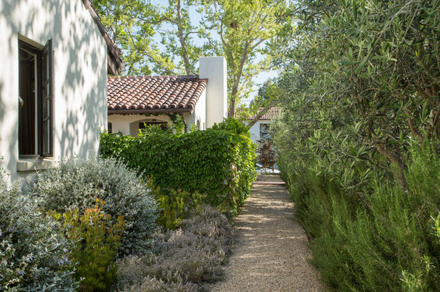 Tour 5 Gorgeous California Gardens