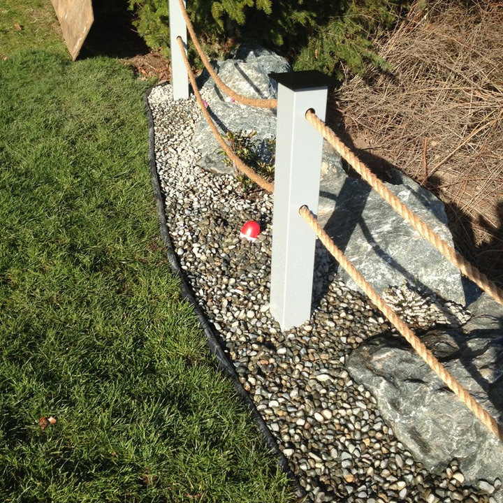 Retaining Wall And Fence - Photos & Ideas | Houzz