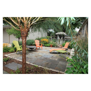 Grass Free Backyard - Classique - Terrasse et Patio - Minneapolis - par ...
