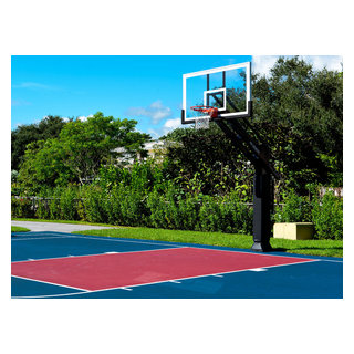 Gus D's Pro Dunk Diamond Basketball System on a 50x35 in Miami, FL ...