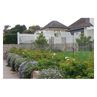 Hamptons Garden - Beach Style - Landscape - Melbourne - by Robert Boden ...