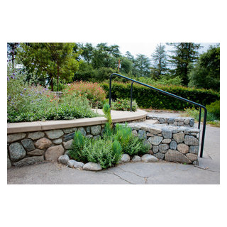 Hardscape Breaks - Eclectic - Landscape - Los Angeles - by FormLA ...