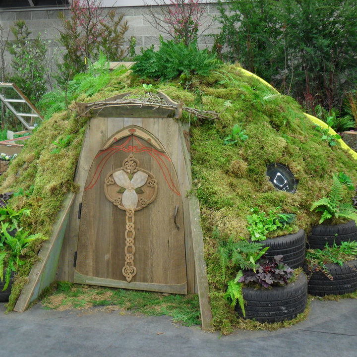 Hobbit House - Photos & Ideas | Houzz