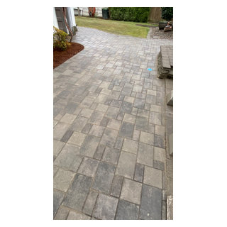 Holland Paver Patio and Walkway - Landscape - Seattle - by DREAMSCAPES ...