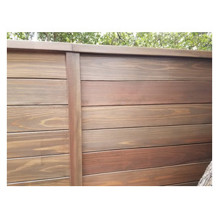 Horizontal Red Wood Fence in Pasadena - Contemporary - Garden - Los ...