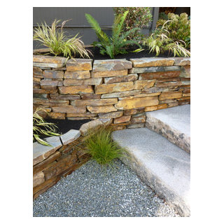 Kirkland Gardens - Traditional - Landscape - Seattle - by Simply Garden ...