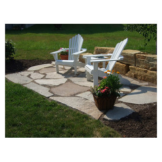 Landscape & Hardscape - Traditional - Landscape - Columbus - by Living ...