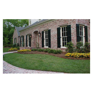 Landscape Design & Build | Randy Graves - Traditional - Landscape ...