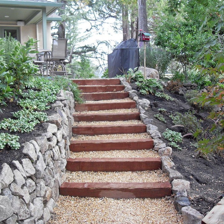 Landscape Timber Steps - Photos & Ideas | Houzz