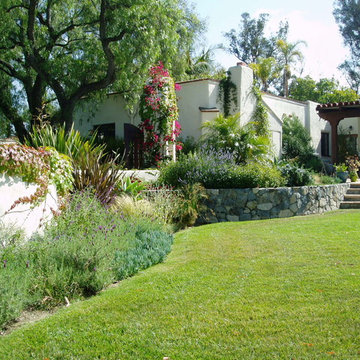 Santa Fe Courtyards - Photos & Ideas | Houzz