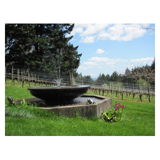 Linda Engstrom - Traditional - Landscape - Portland - by Garden ...