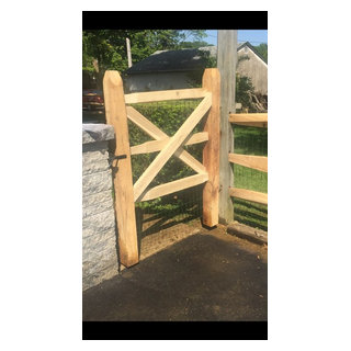 Locust Split Rail Fencing - Farmhouse - Landscape - Philadelphia - by ...