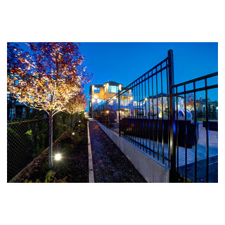 Lynx Ridge Luxury - Traditional - Landscape - Calgary - by VisionScapes ...