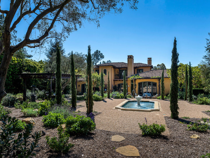 Santa Barbara Landscape Gravel – Connor Salazar