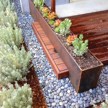 75 Mid-Century Modern Landscaping Ideas You'll Love - April, 2022 | Houzz