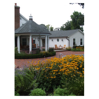 Milieu Design - Traditional - Garden - Chicago - by Milieu Landscaping ...