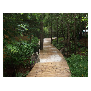 Mississauga Lake, decking through the forest - Rustic - Landscape ...