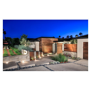 Modern Pivot - Modern - Landscape - San Diego - by Land Aesthetic | Houzz