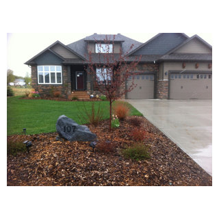 Monterra Lakes, Cochrane - Craftsman - Landscape - Calgary - by Twisted ...
