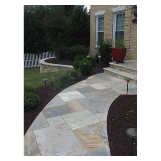 Mortared Patterned Curved Flagstone Walkway w Front Porch - Traditional ...