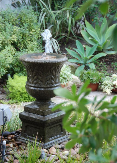 My Houzz: Early-California Style for a 1920s Home and Garden
