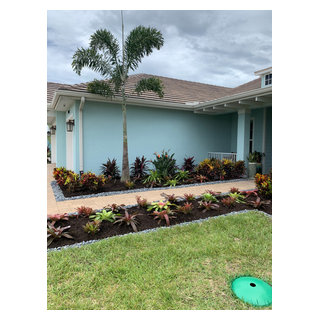 Naples Reserve Tropical Landscape - Tropical - Landscape - Miami - by ...