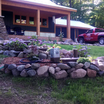 Natural Rock Retaining Wall - Photos & Ideas | Houzz