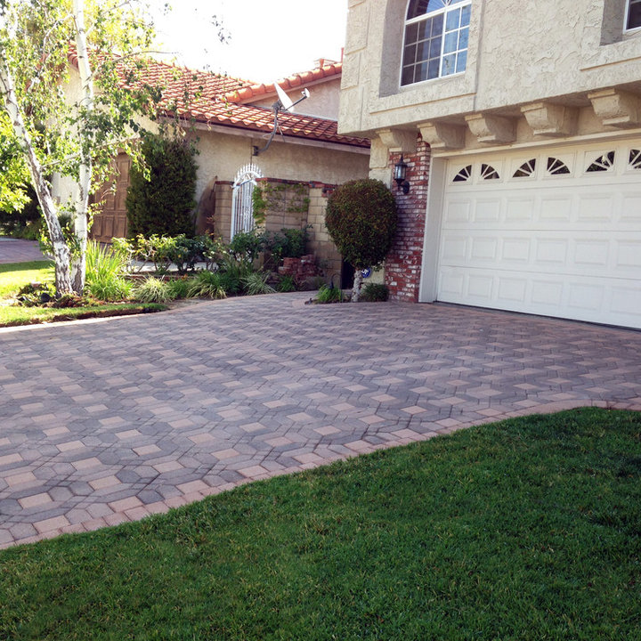 Paver Driveway - Photos & Ideas | Houzz
