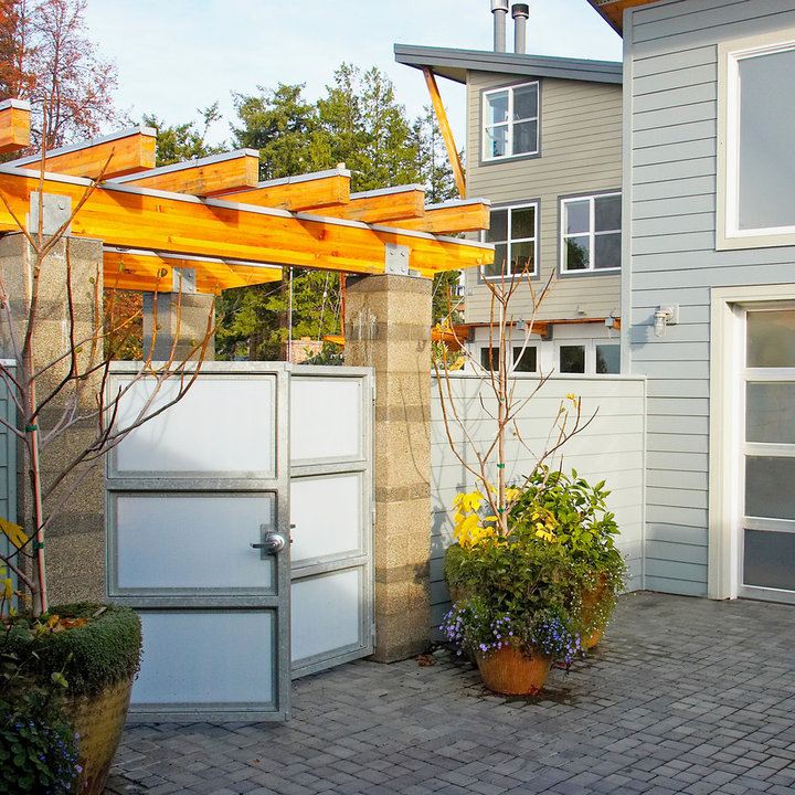 Waterfront Fence - Photos & Ideas | Houzz