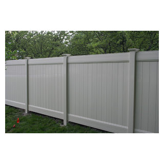 Our Work - Traditional - Landscape - Chicago - by Chicago's Fence | Houzz