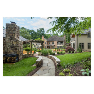 Outdoor Entertaining and Softscape - Warrenton, VA - Traditional ...
