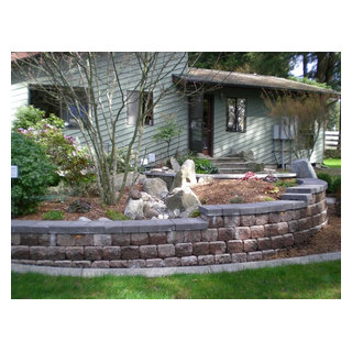 Perimeter seat wall - Traditional - Landscape - Seattle - by PUGET ...