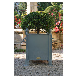 Planters - Traditional - Landscape - Miami - by Authentic Provence® Inc ...
