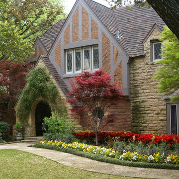 75 Stone Flower Bed Ideas You'll Love - January, 2025 | Houzz