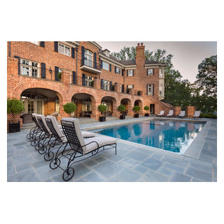 Potomac View in the Palisades - Traditional - Landscape - DC Metro - by ...