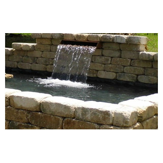 Raised formal pond - Traditional - Landscape - Orlando - by Backyard ...