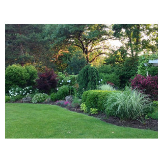 Residential Photos - Traditional - Landscape - Detroit - by Landscape ...