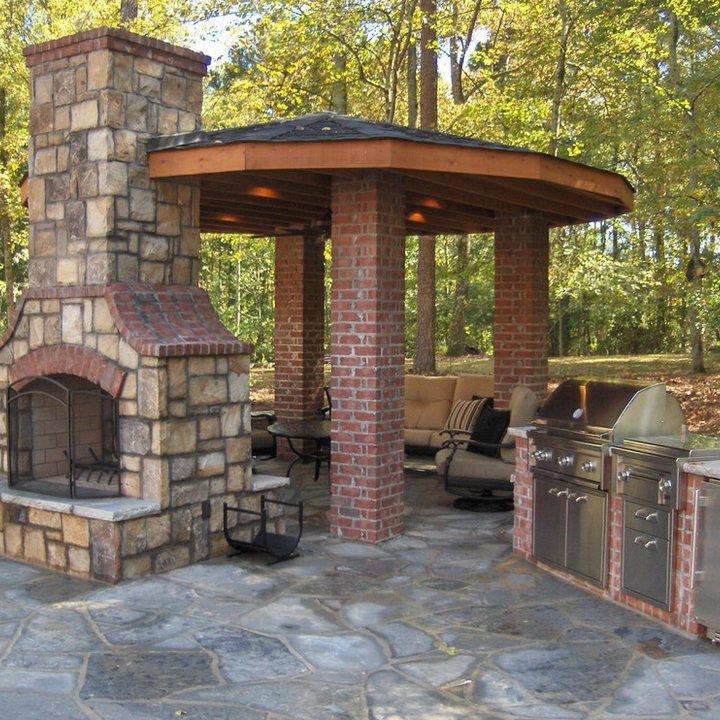 Retaining Wall And Fence - Photos & Ideas | Houzz