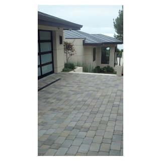 Rustic Paver Driveway at Modern Home - Modern - Landscape - San ...