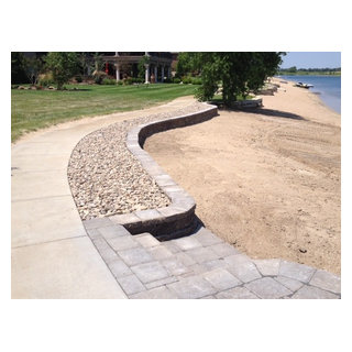 Segmental Retaining Wall - Beach Style - Landscape - Wichita - by ...