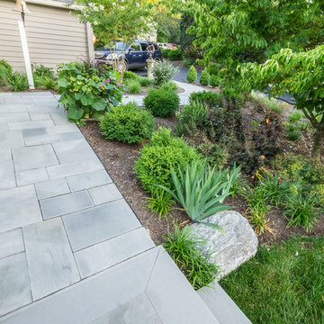 Random Rectangular Bluestone Walkway - Photos & Ideas | Houzz