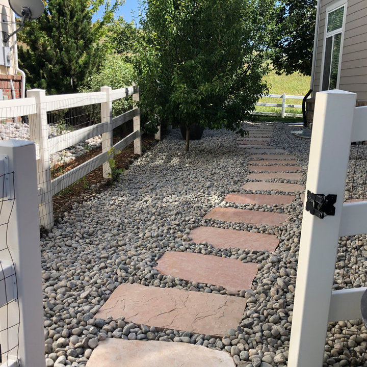 75 Side Yard Walkway Ideas You'll Love - October, 2024 | Houzz