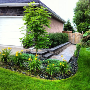 75 Walkway Side Yard Ideas You'll Love - August, 2022 | Houzz