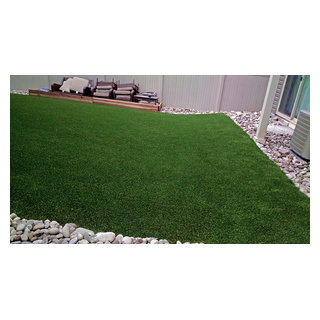 Sloped Artificial Grass Lawn in Denver - Modern - Landscape - Denver ...