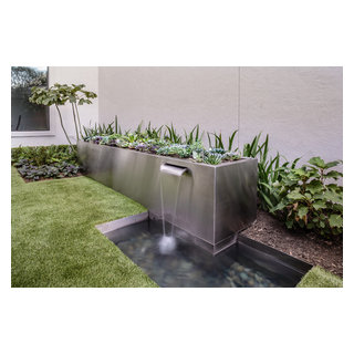 Stainless water fountain - Modern - Landscape - Houston - by Exterior ...