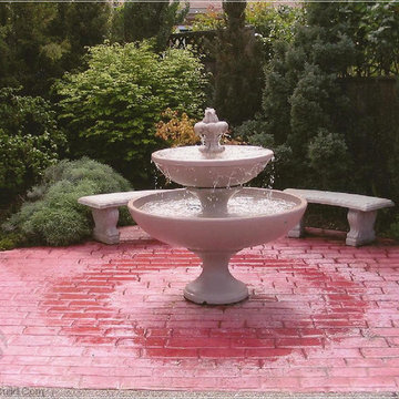 75 Pink Water Fountain Landscape Ideas You'll Love - May, 2022 | Houzz