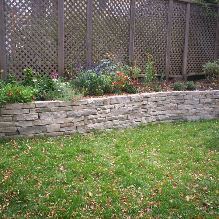 Rock Retaining Wall - Photos & Ideas | Houzz